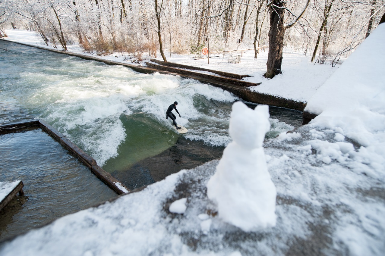 eisbachwelle.de - EISBACH MÜNCHEN RIVER SURFING – alles über Surfer ...